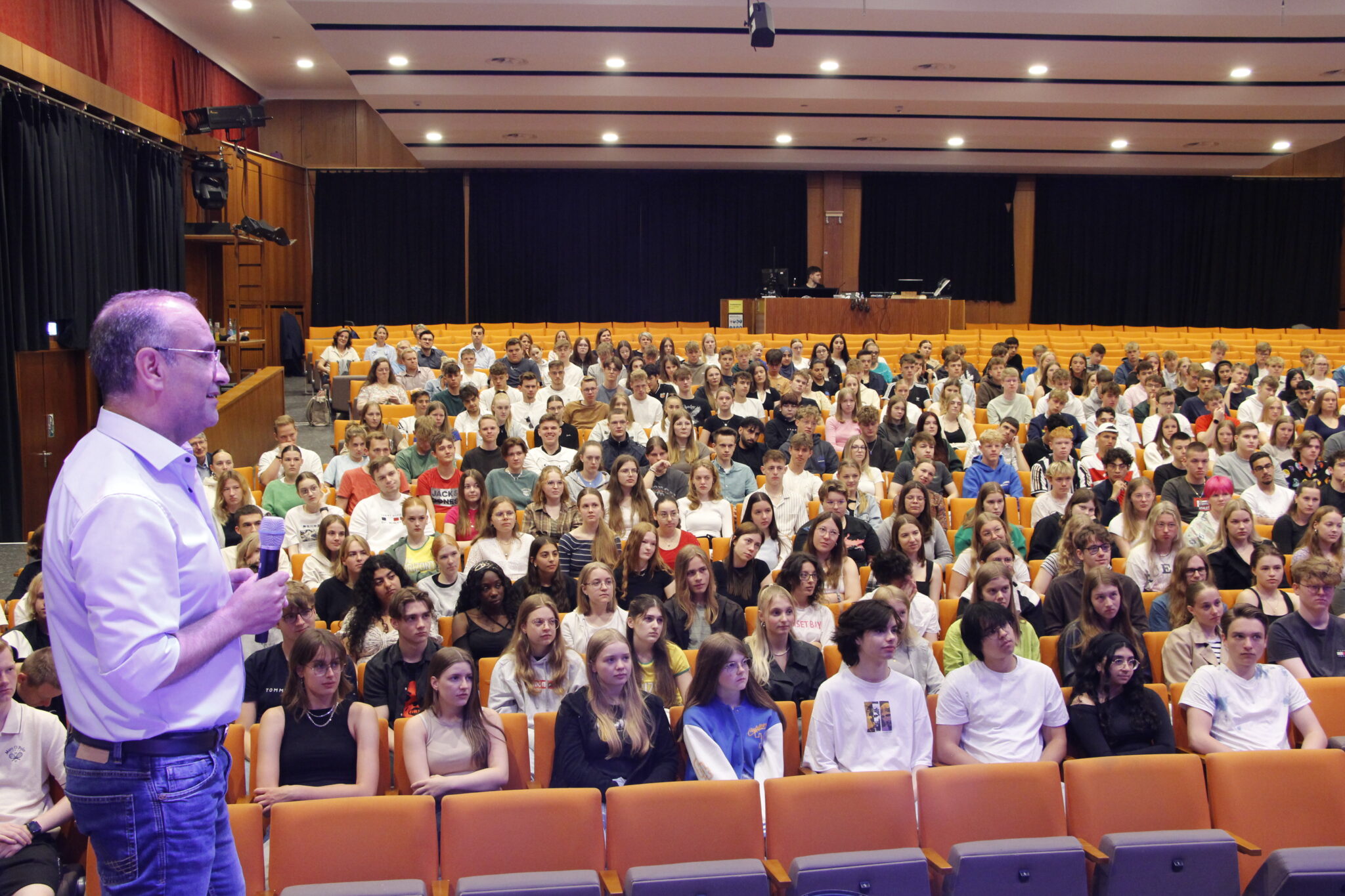Bibliothek – Gymnasium Lohne